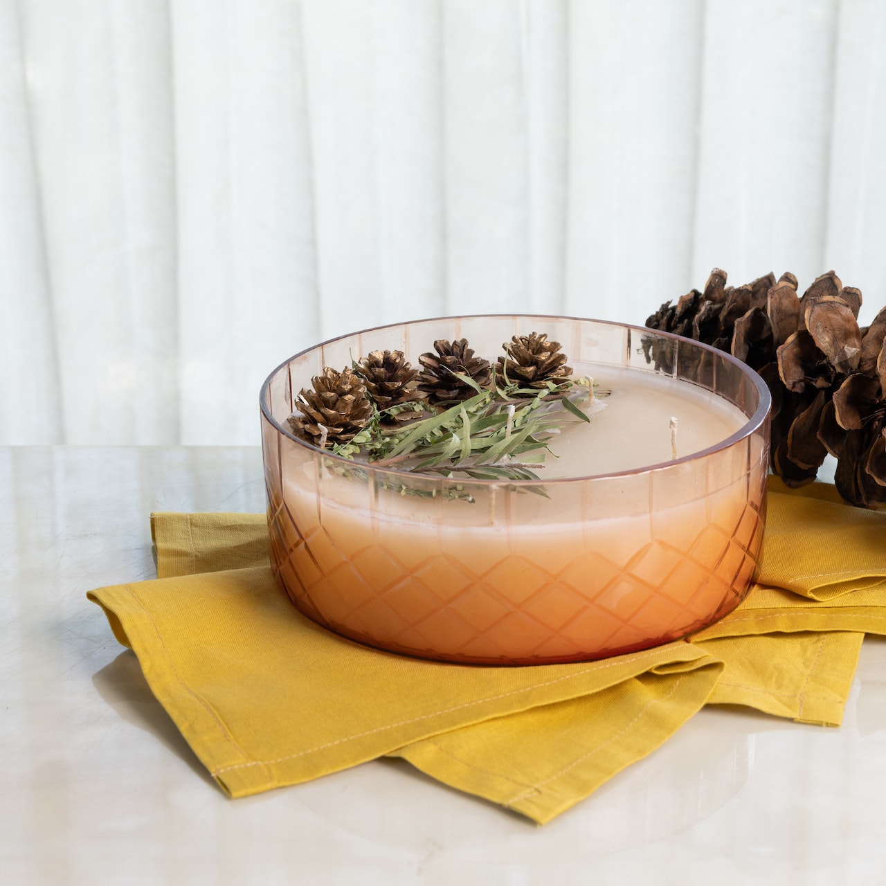 Cedar Scented Perfumes for Fall - Fragrance Familia – Fragrance Familia LLC